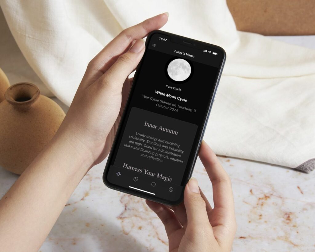 The Moon Flow App | Cosmoplanner